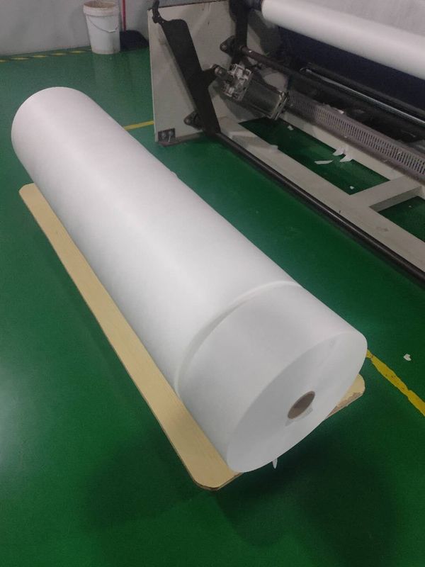 Shrink Resistant PP Non Woven Material For BFE 95% White Disposable ...